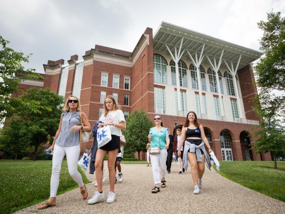 Information Sessions & Tours | College of Nursing